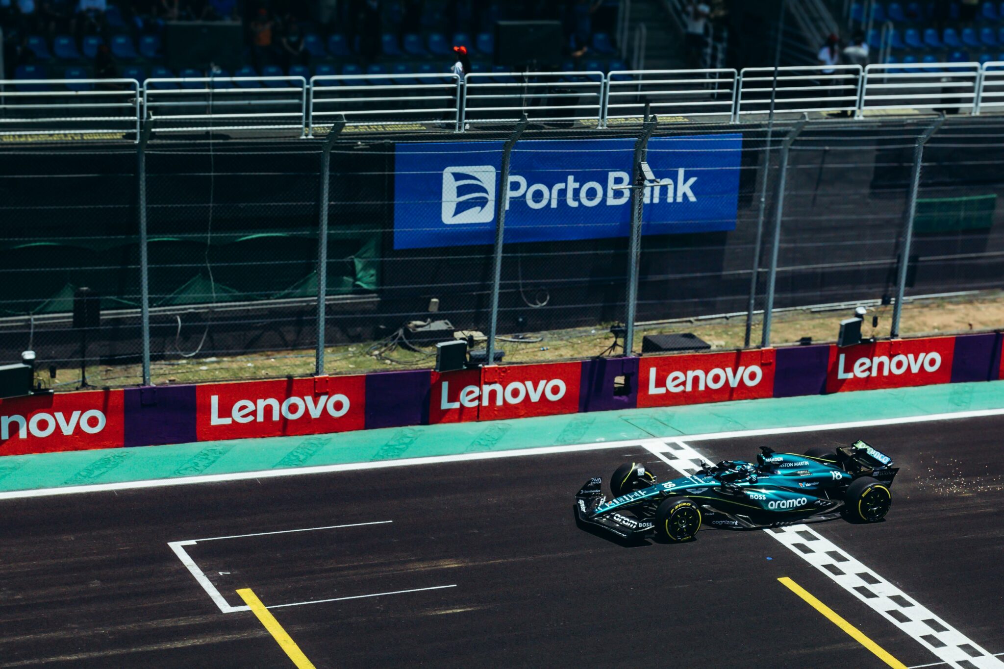 Essential Travel Tips for Attending an F1 Grand Prix - Grand Prix Grand ...